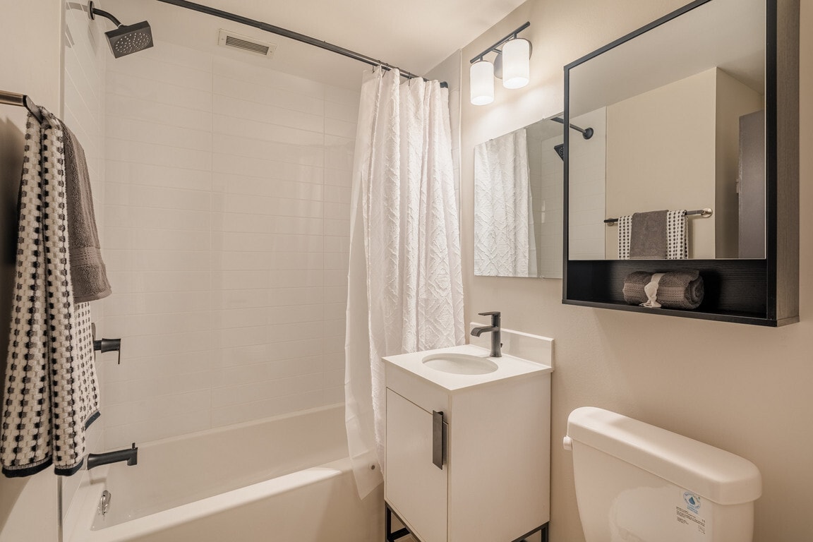 173 Cooper Apartments - 173 Cooper St Ottawa, ON | Apartments.com