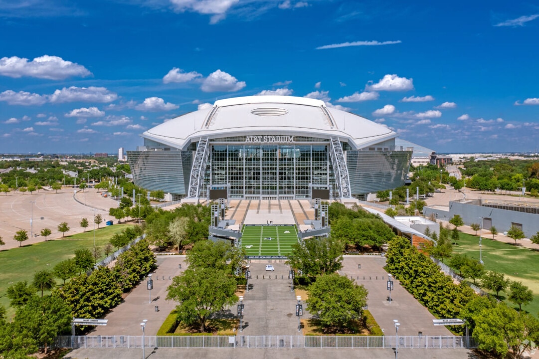 Moving to Arlington? Cost of Living, Best Neighborhoods & What to ...