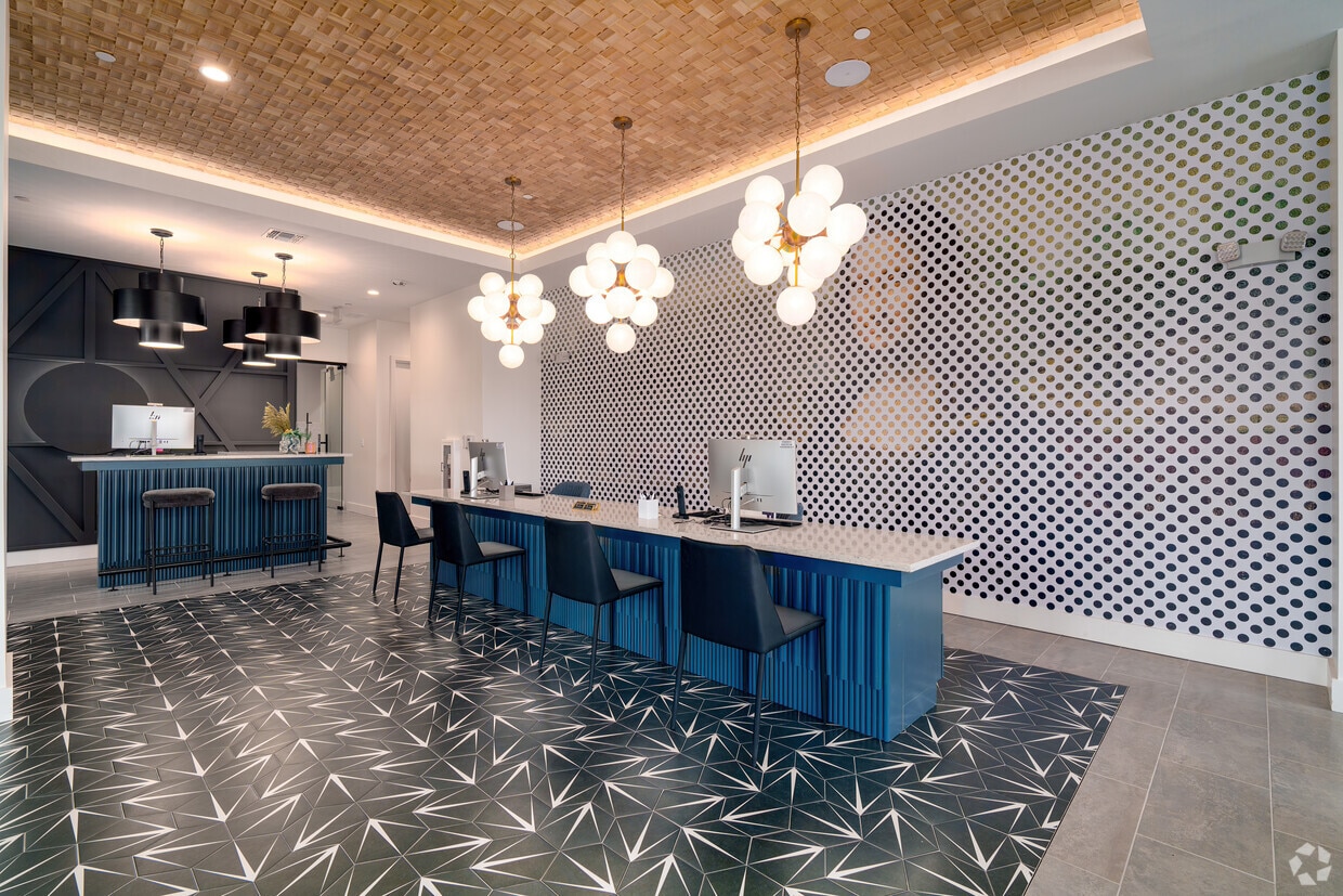 The Accolade Collegiate Village East - 12180 Collegiate Way Orlando, FL ...