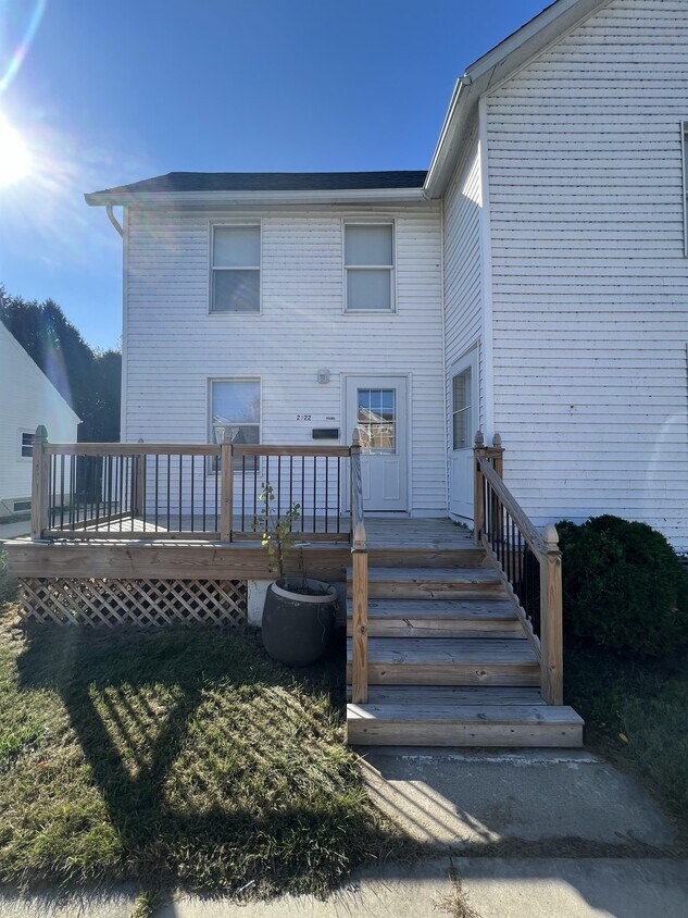 2022 Emmet St, Two Rivers, WI 54241 - Townhome Rentals in Two Rivers WI ...