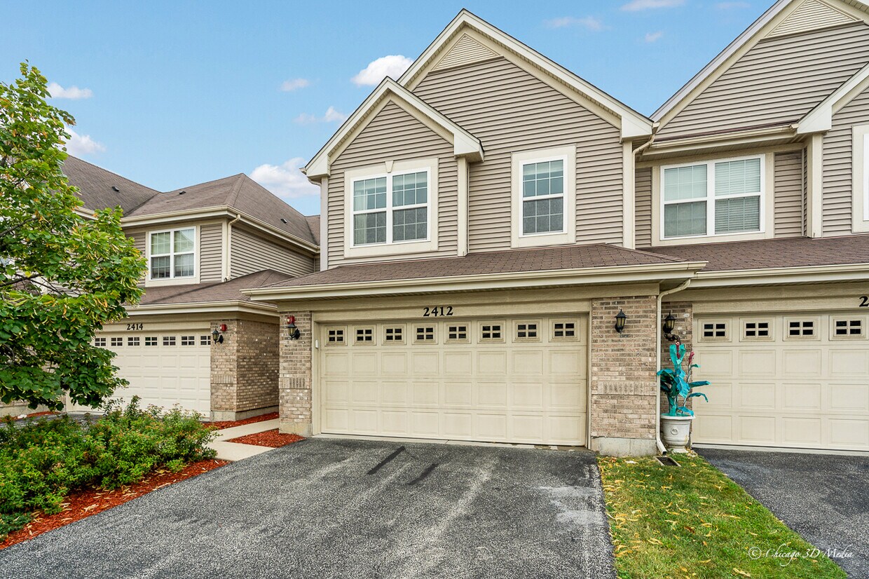 2412 Birch St, Des Plaines, IL 60018 - Townhome Rentals in Des Plaines ...