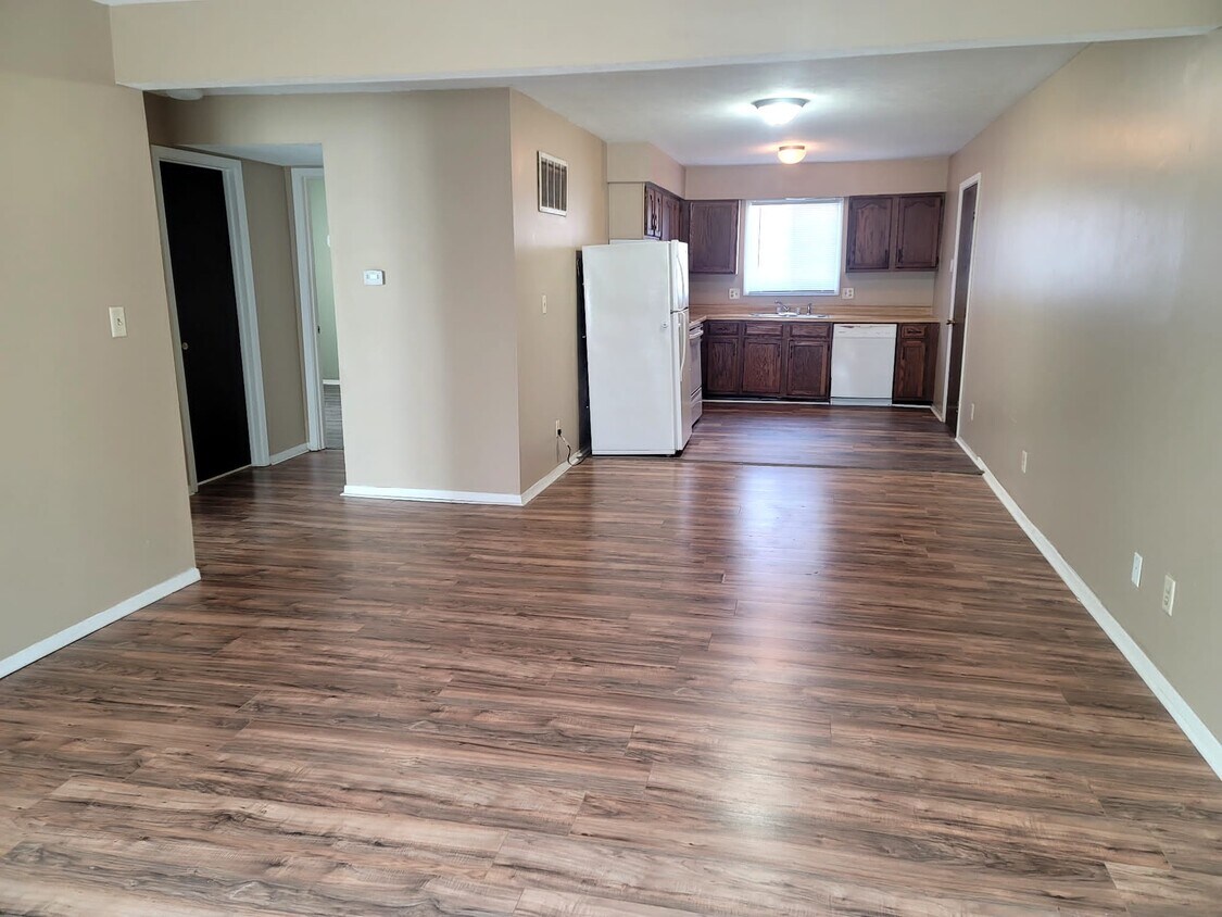 1013 Sheryl Ln Unit 1, Normal, IL 61761 - 1013 Sheryl Ln Normal, IL ...