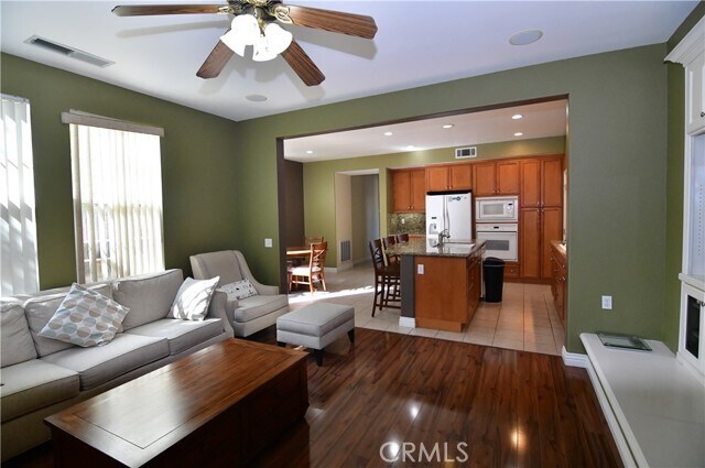 10 Coriander, Irvine, CA 92603 - Condo for Rent in Irvine, CA ...