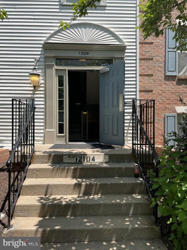 12104 Greenway Ct Unit 101, Fairfax, VA 22033 - Room for Rent in ...