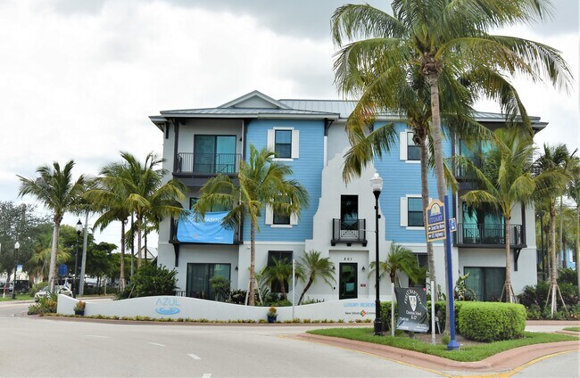 Azul Luxury Residences - Apartments in Stuart, FL | Apartments.com