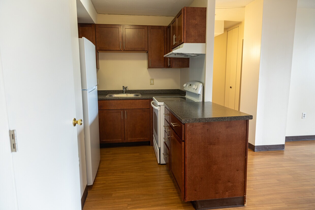 Bayview Towers - 300 Tresser Blvd Stamford, CT 06901 | Apartments.com