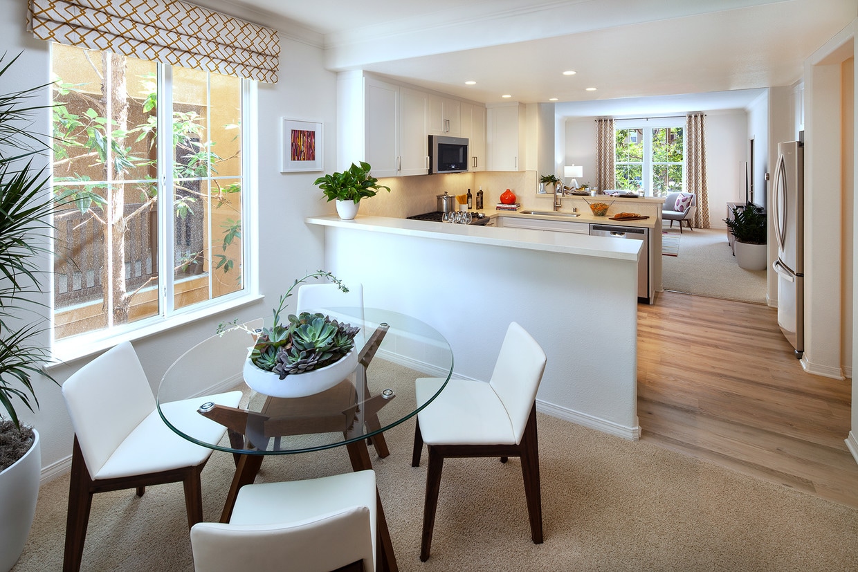 Torrey Ridge Apartment Homes - 4695 Torrey Cir San Diego, CA 92130 ...