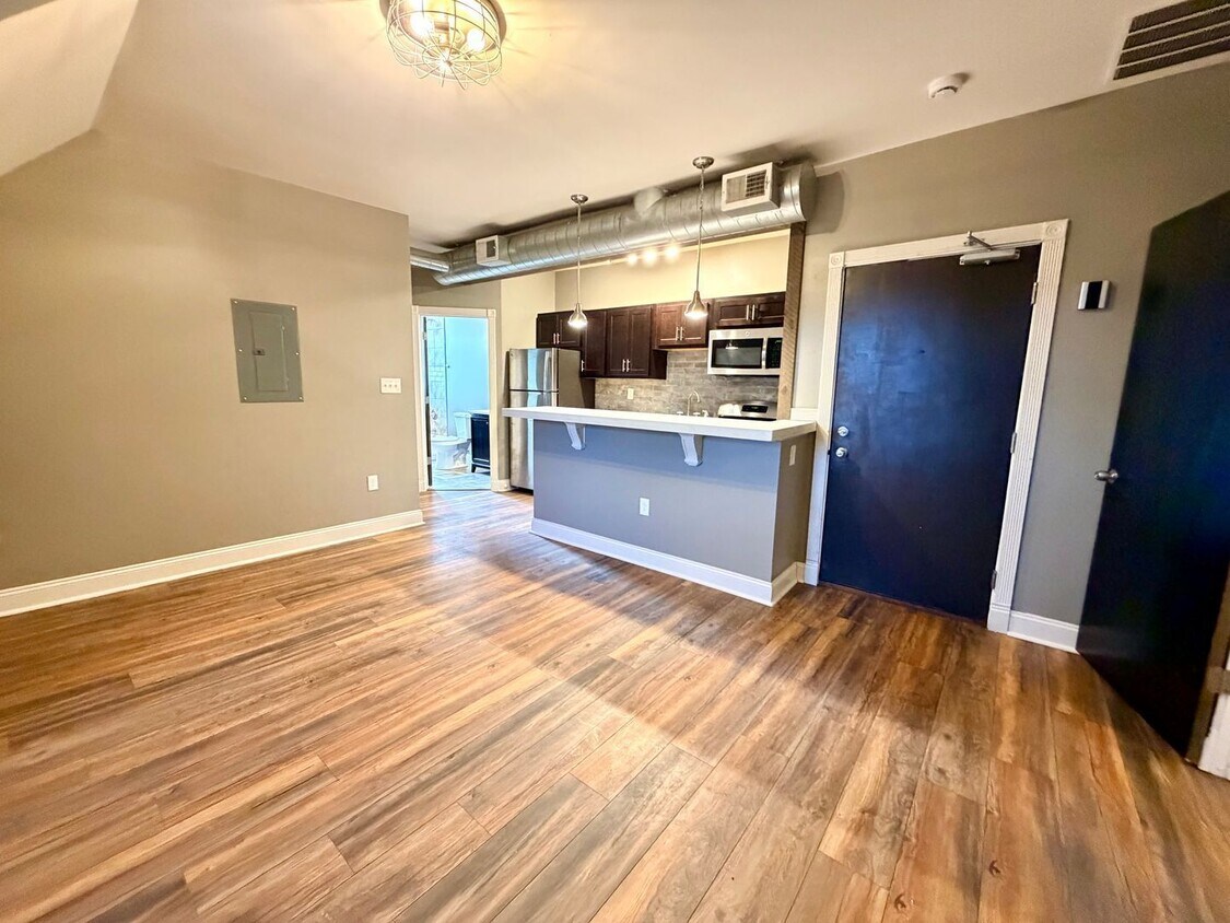 227 N Negley Ave Unit 7, Pittsburgh, PA 15206 - Room for Rent in ...