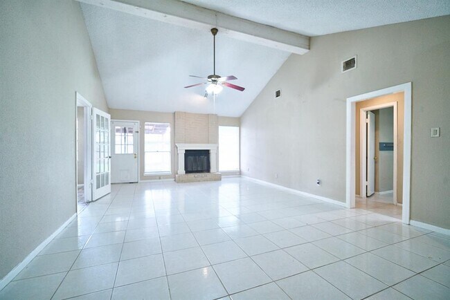 17807 Glenpatti Dr Houston, TX 77084 - Alquileres en Houston, TX ...