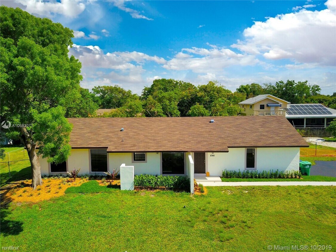 8745 SW 178th Terrace, Palmetto Bay, FL 33157 - House Rental in ...