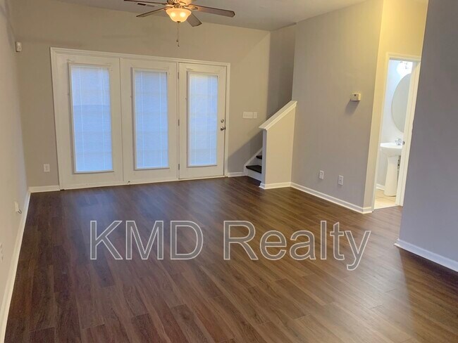 2726 Avalon Loop Rd, Charlotte, NC 28269 - Townhome Rentals in ...