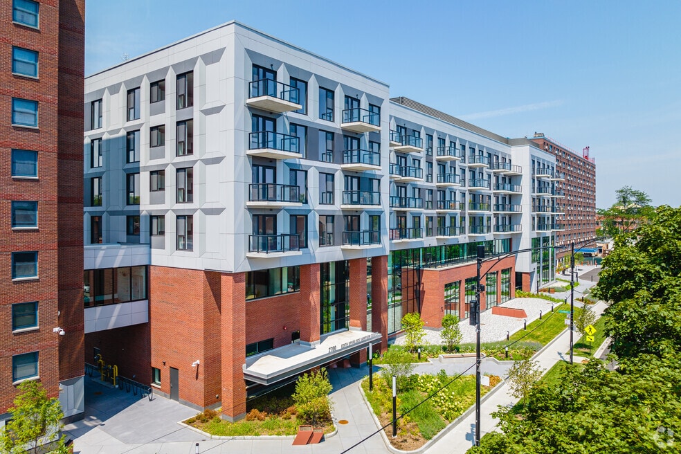 Low Income Apartments for Rent in Chicago IL | Apartments.com