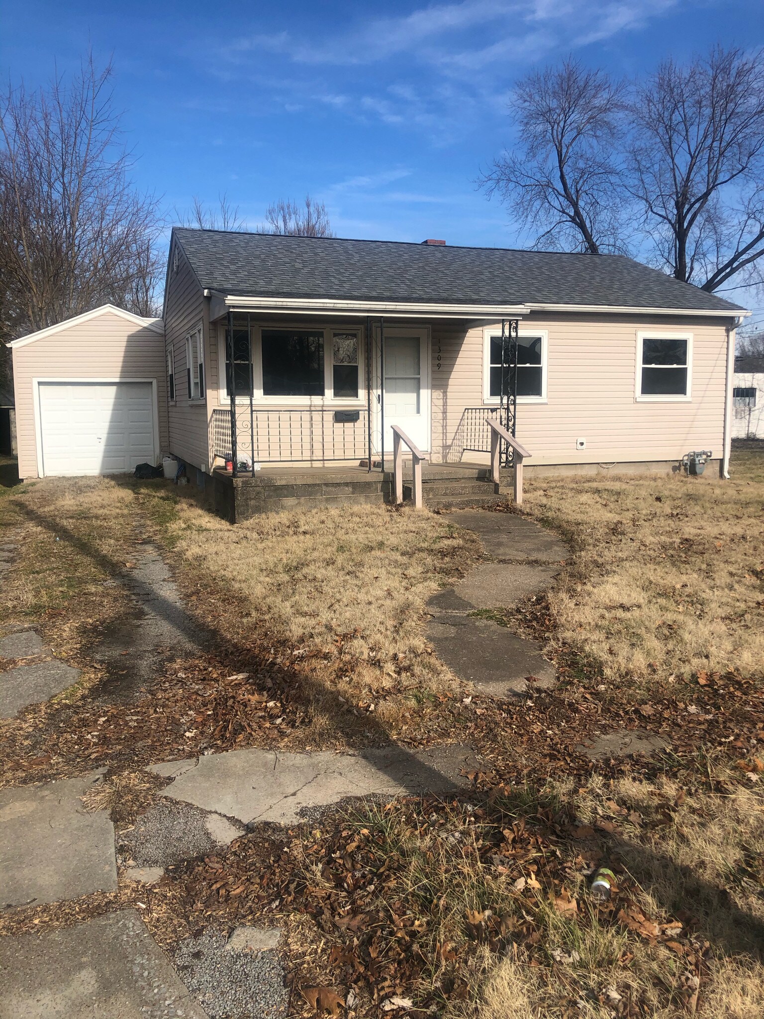 1309 W Monroe St, Herrin, IL 62948 - House Rental in Herrin, IL ...