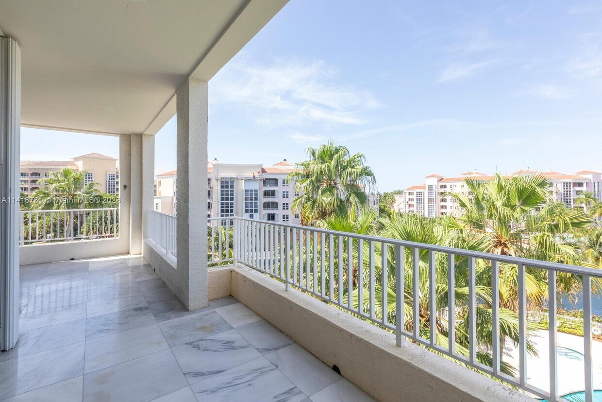 711 Crandon Blvd Unit PH-2, Key Biscayne, FL 33149 - Condo for Rent in ...