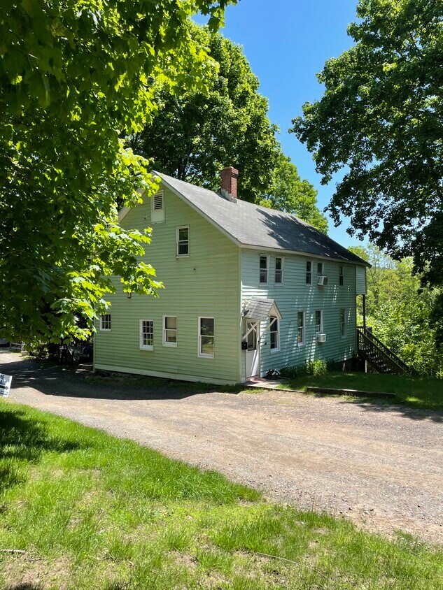 7A Barton Hill Rd Unit #3, East Hampton, CT 06424 - 7A Barton Hill Rd ...