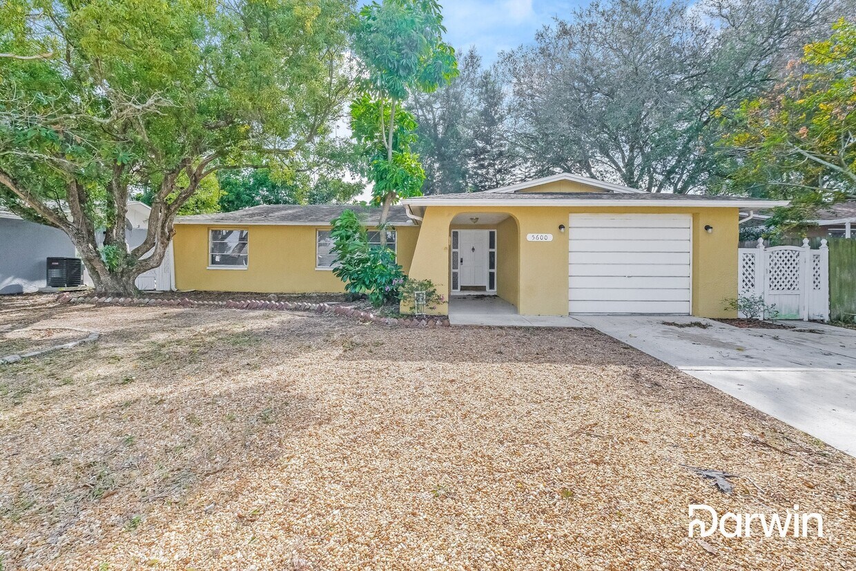 5600 Andrea Dr, Holiday, FL 34690 | Apartments.com