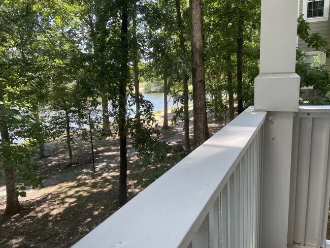 1716 Lake Shore Crest Dr Unit Edgewater at Reston Town, Reston, VA ...