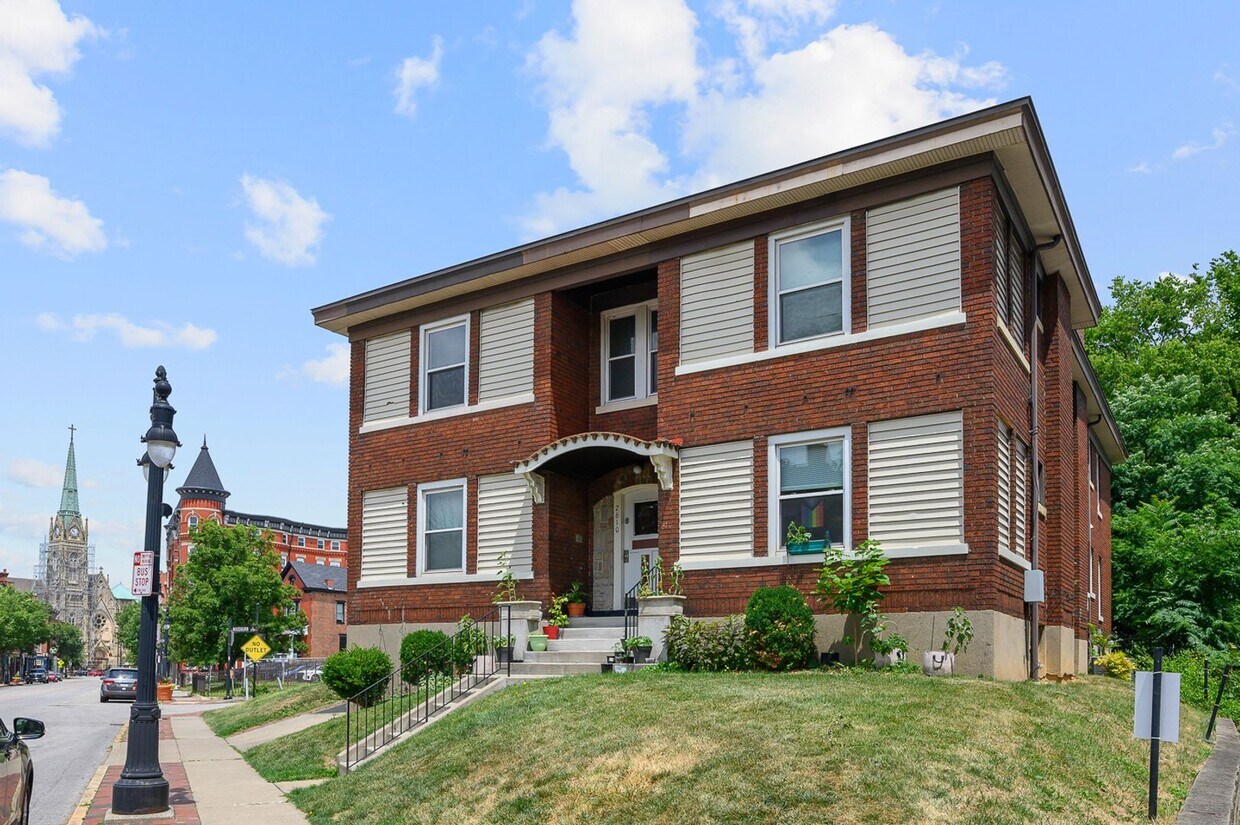 2610 Woodburn Ave Cincinnati, OH 45206 - Alquileres en Cincinnati, OH ...