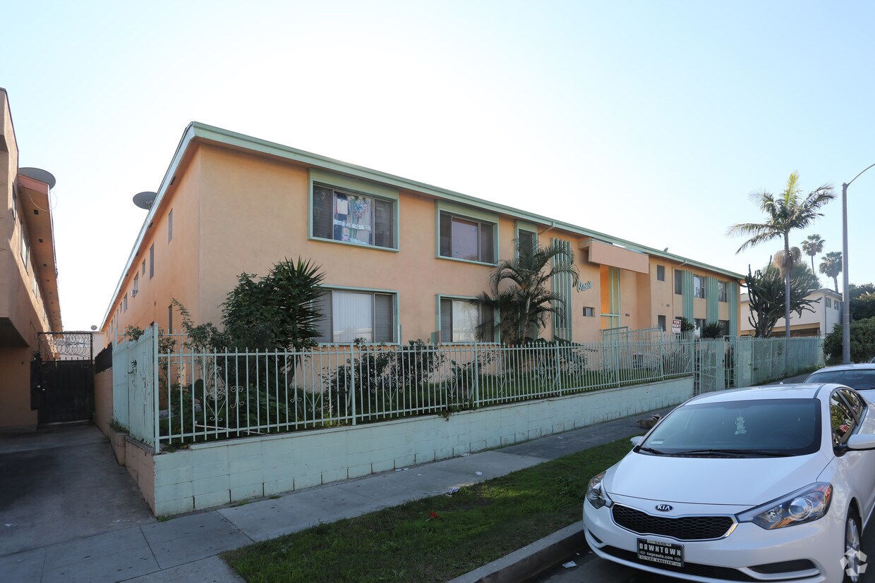 35 Apartments for Rent in 90008, CA | Westside Rentals