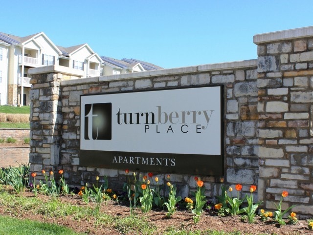 Turnberry Place Apartments - 100 Turnberry Pl Saint Peters, MO ...