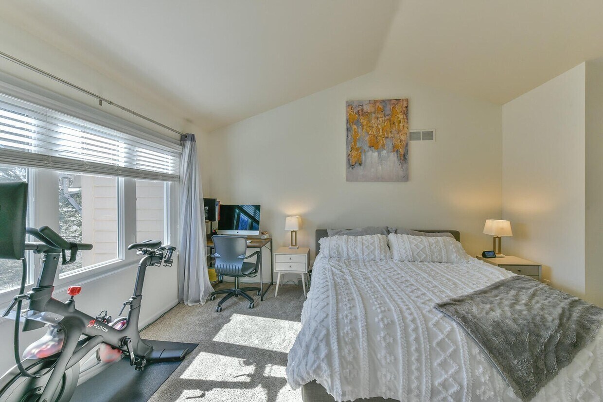 17435 Emily Ann Ct Unit C, Brookfield, WI 53045 - Condo for Rent in ...