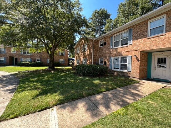 Great Bridge Apartments Apartments - 100-110 Williamsburg Dr Chesapeake ...
