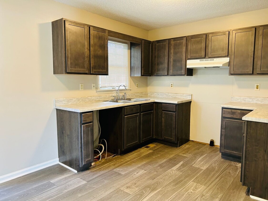 404 A Poplar St Unit 404 Poplar - A, Asheboro, NC 27203 - Room for Rent ...