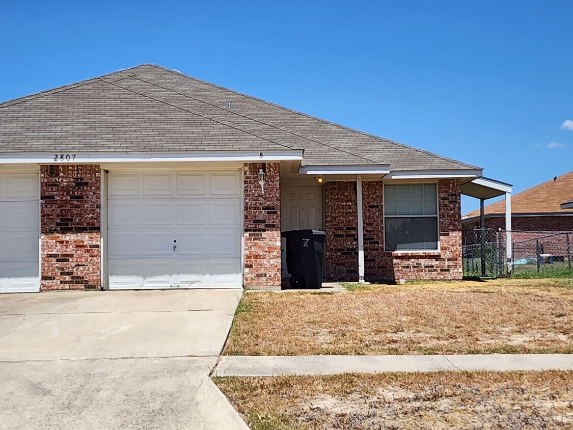 2807 Alma Dr Unit 2807 Alma Dr B, Killeen, TX 76549 - Room for Rent in ...