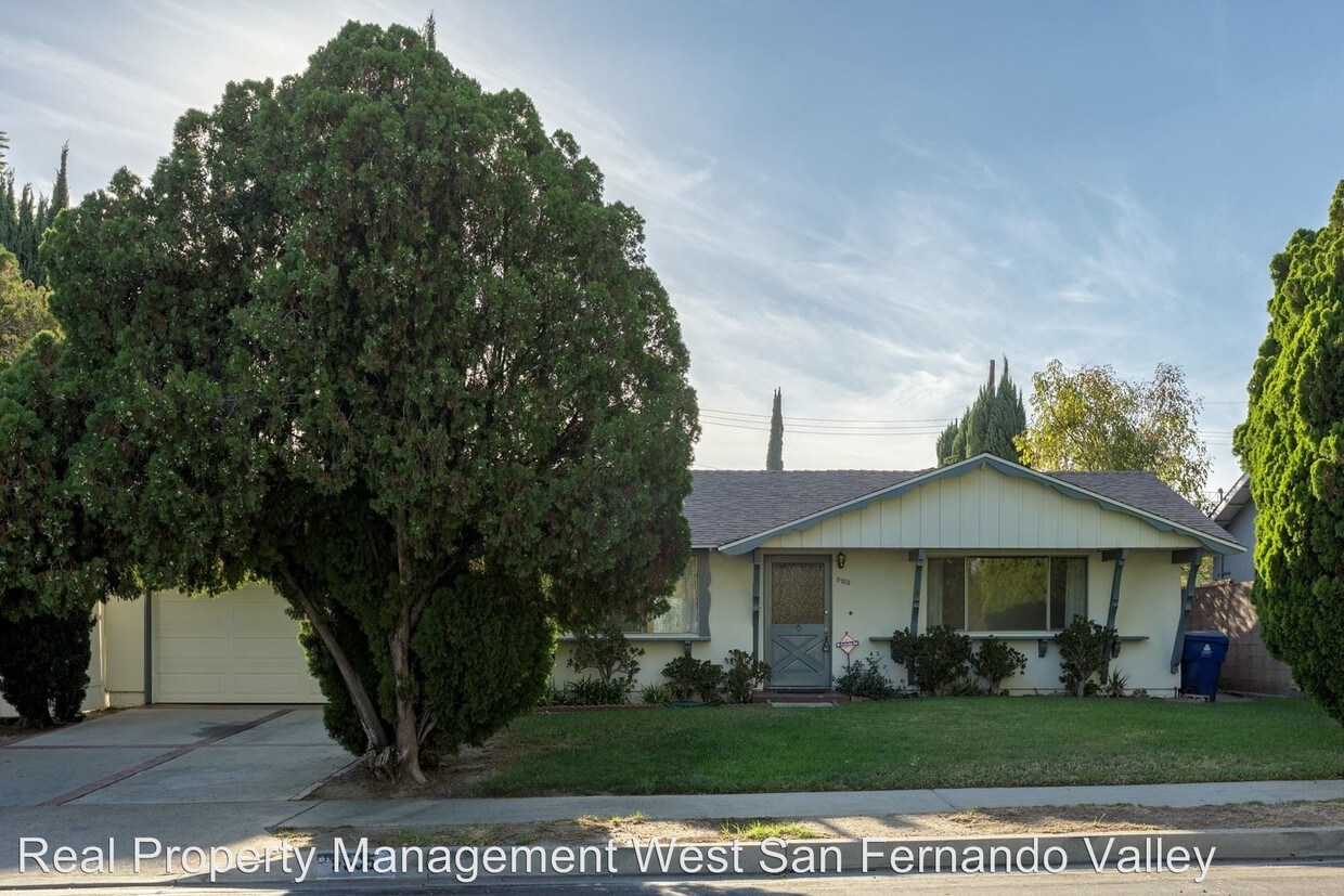9935 Oso Ave, Los Angeles, CA 91311 - House Rental in Los Angeles, CA ...