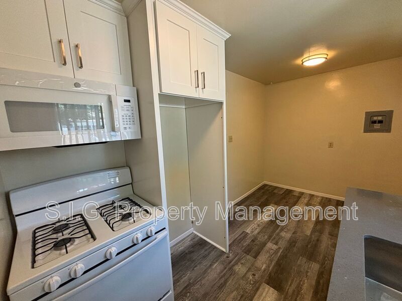 10165 Silverton Ave Unit #3, Los Angeles, CA 91042 - Condo for Rent in ...