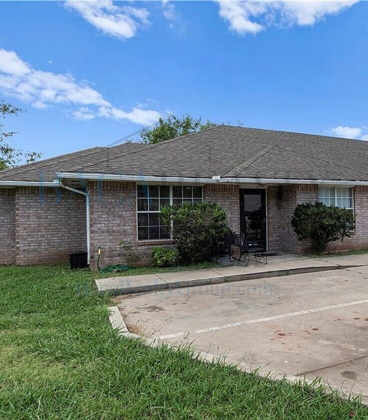 1510 Westfield Cir, Norman, OK 73071 - House Rental in Norman, OK | Apartments.com