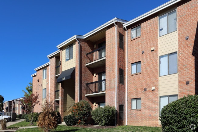 The Residences at the Manor Apartments for Rent with Wheelchair Access ...