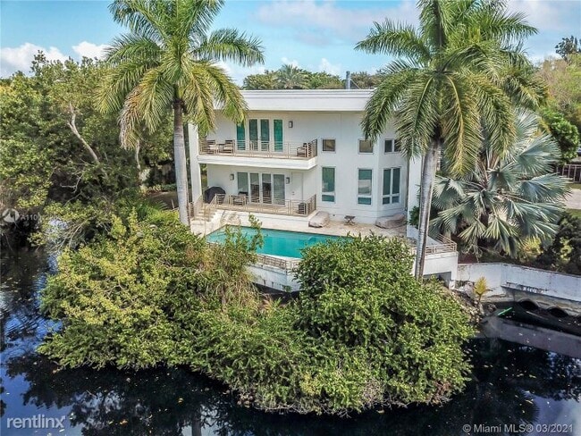 5961 SW 136th St, Miami, FL 33156 - House Rental in Miami, FL ...