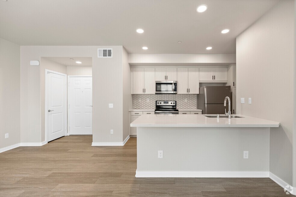 Apartments for Rent with Parking in Temescal Valley CA | Apartments.com