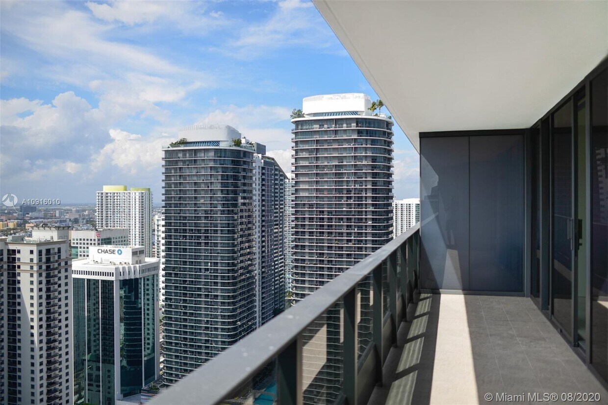 1000 Brickell Plaza Unit 4304, Miami, FL 33131 - Condo for Rent in Miami, FL | Apartments.com