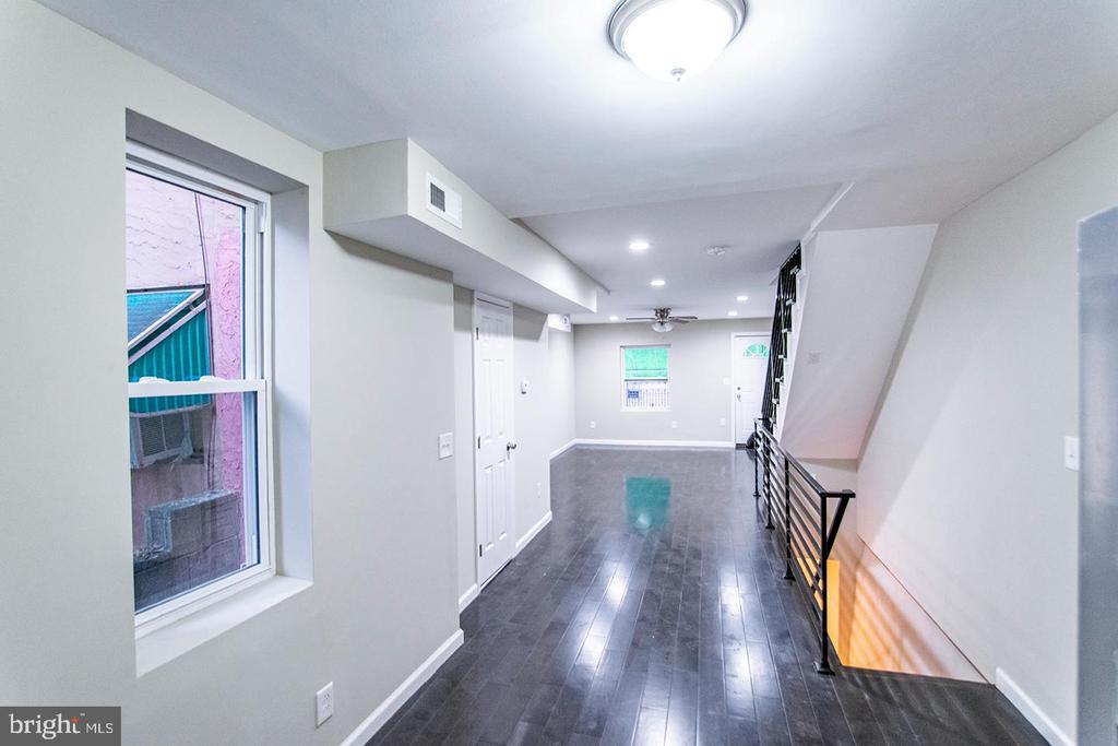 1923 S Hemberger St, Philadelphia, PA 19145 - Townhome Rentals in ...