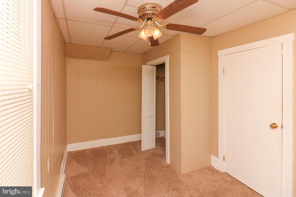122 Spring St Unit APT A, Keyser, WV 26726 - Room for Rent in Keyser ...