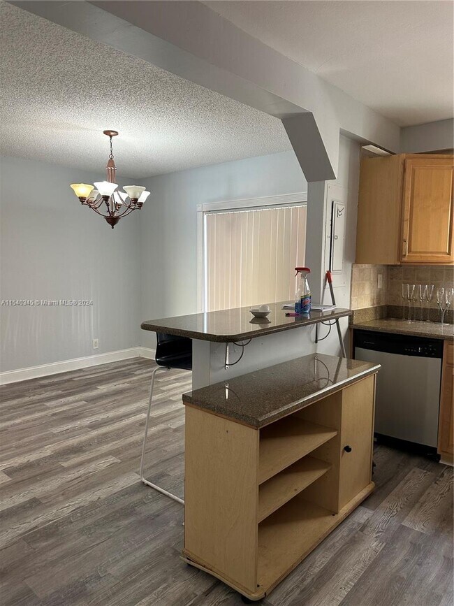 6656 SW 41st St, Davie, FL 33314 - Townhome Rentals in Davie FL ...