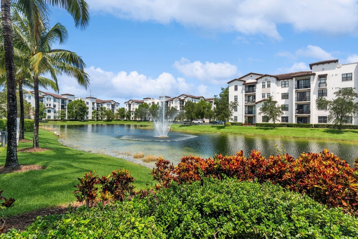 The Point at Lakeside - 11481 Nw 41st St Doral, FL 33178 | Apartments.com