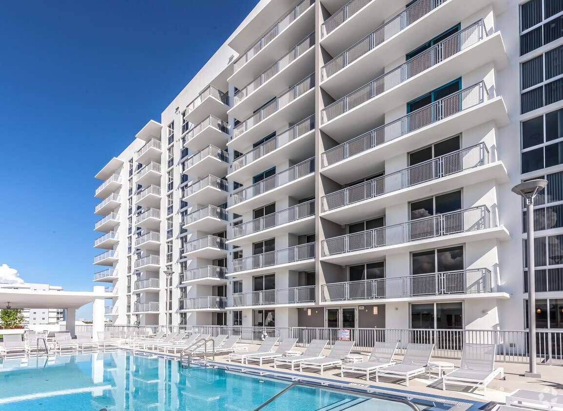 Grove Station Tower - 2700 SW 27 Ave Miami, FL 33133 | Apartments.com