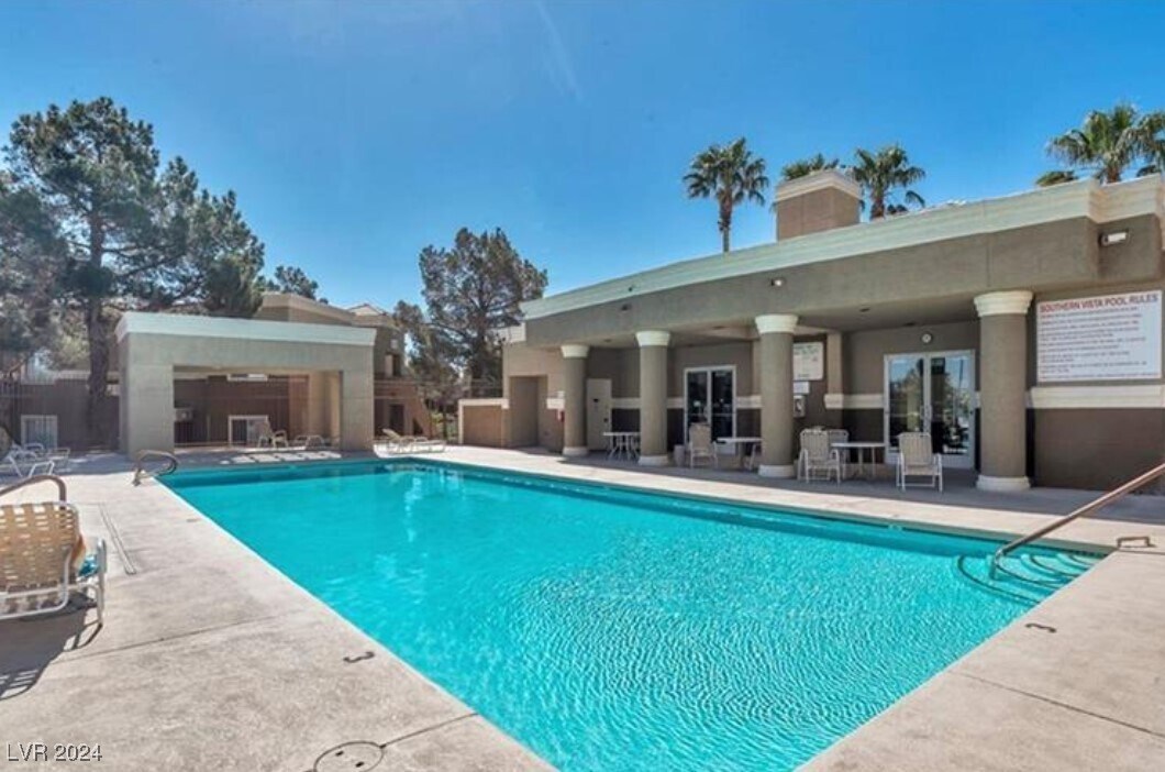 8070 W Russell Rd Las Vegas, NV 89113 - Alquileres en Las Vegas, NV | Apartamentos.com
