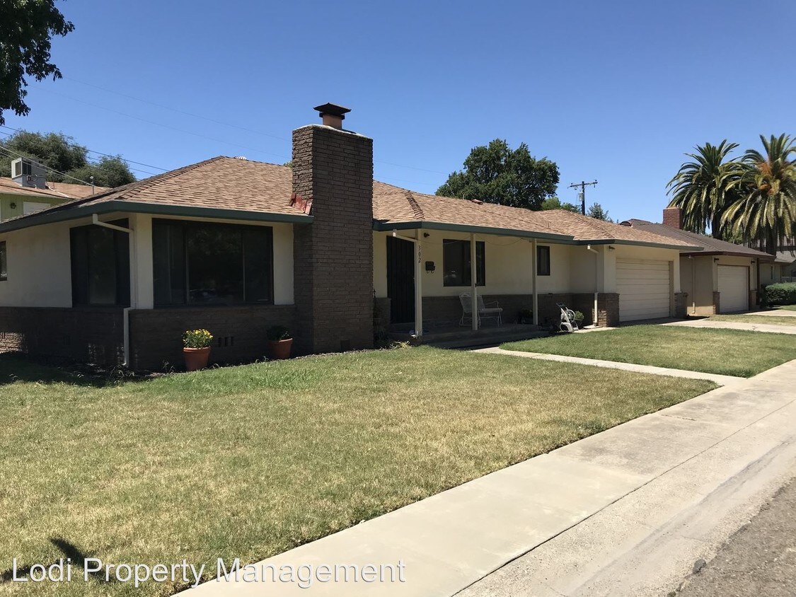 302 Crescent Dr, Galt, CA 95632 - House Rental in Galt, CA | Apartments.com