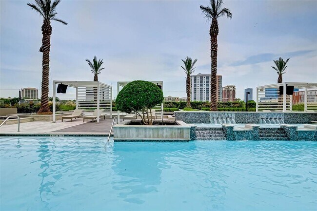 2047 Westcreek Ln Ln Unit 1304, Houston, TX 77027 - Condo for Rent in ...