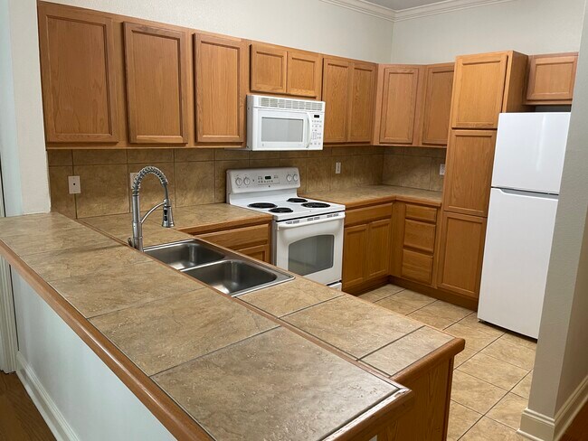 1741 Brightside Dr Unit F5, Baton Rouge, LA 70820 - Condo for Rent in ...