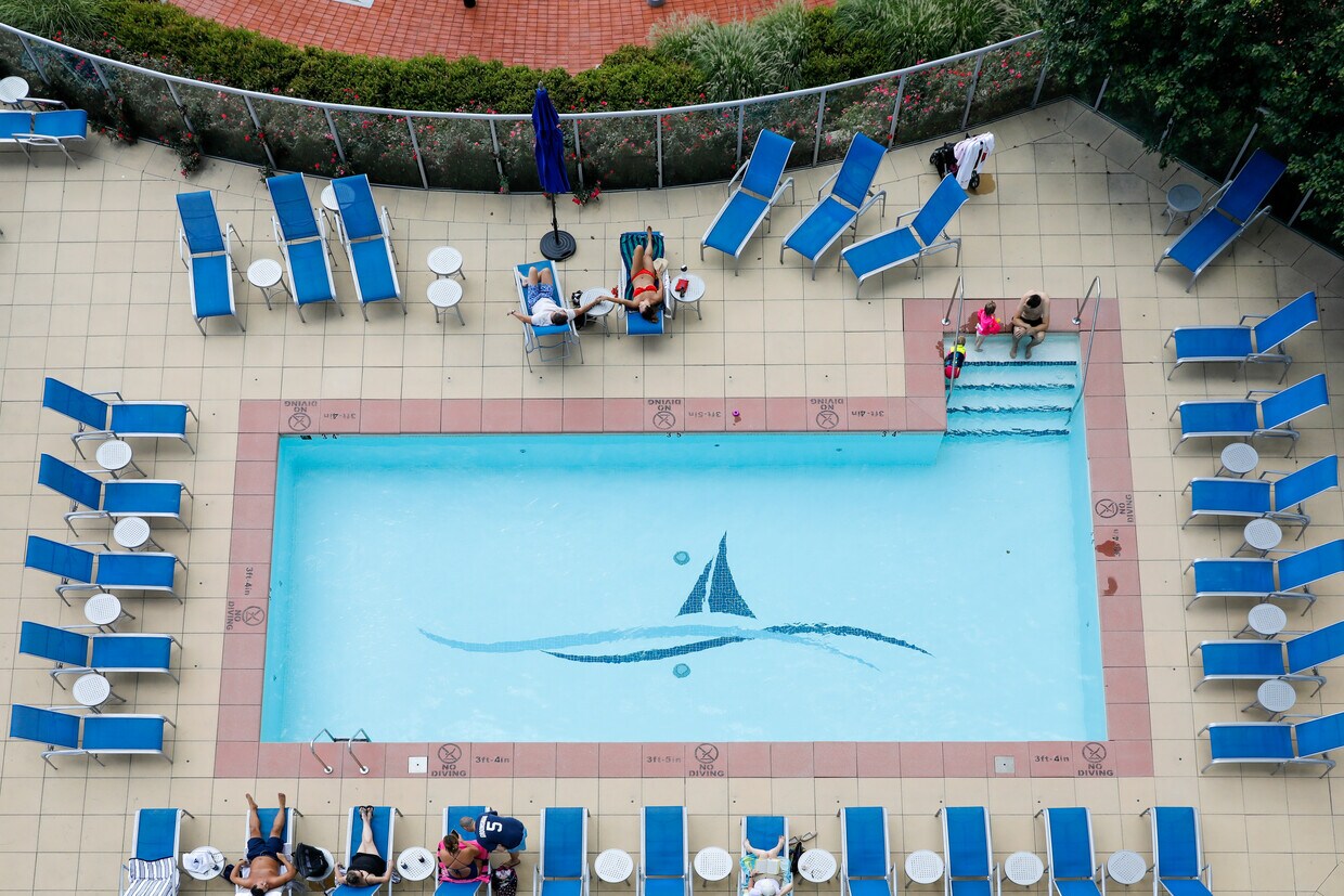 Beacon Harbor Point - 1 Harbor Point Rd Stamford, CT 06902 | Apartments.com