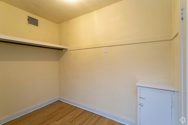 Union Arms - 604-614 E Union St Seattle, WA - Apartments for Rent in ...