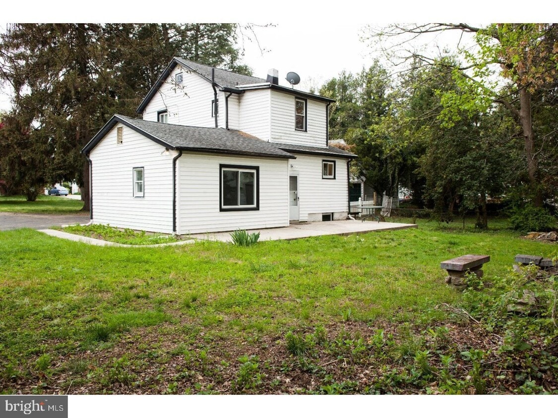 365 E Springfield Rd, Springfield, PA 19064 - House Rental in ...