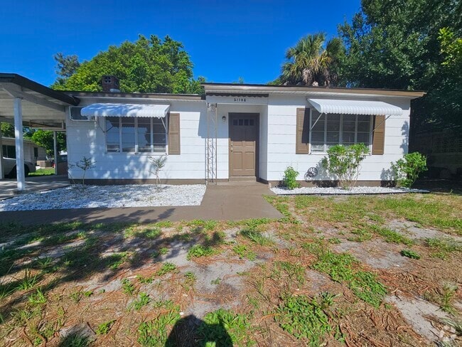 Duplex for Rent in Bradenton, FL - 12 Rentals | Apartments.com