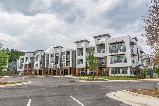 The Paramount - Apartments in Atlanta, GA | Apartments.com