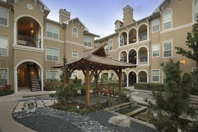 The Carlton Apartments - Houston, TX | Apartments.com